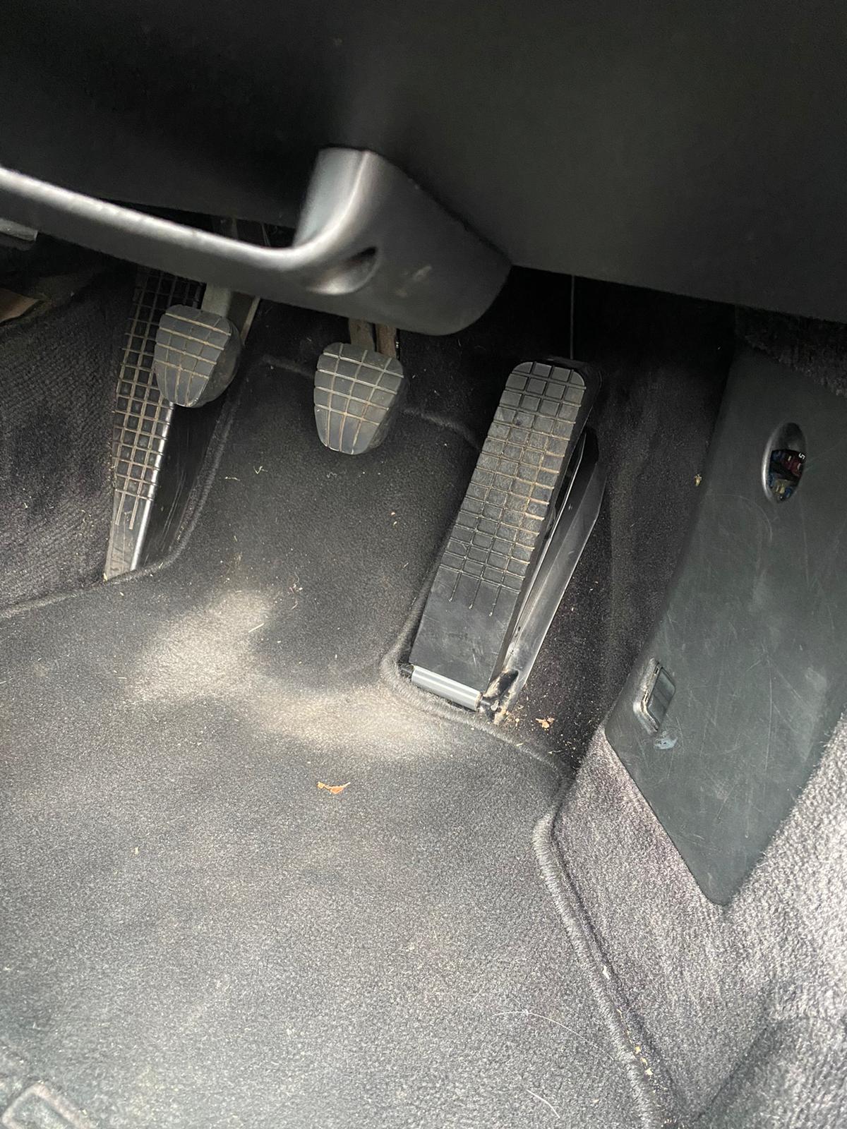 Porsche 996 Broken Throttle Pedal Repair Replacement London Kent Essex
